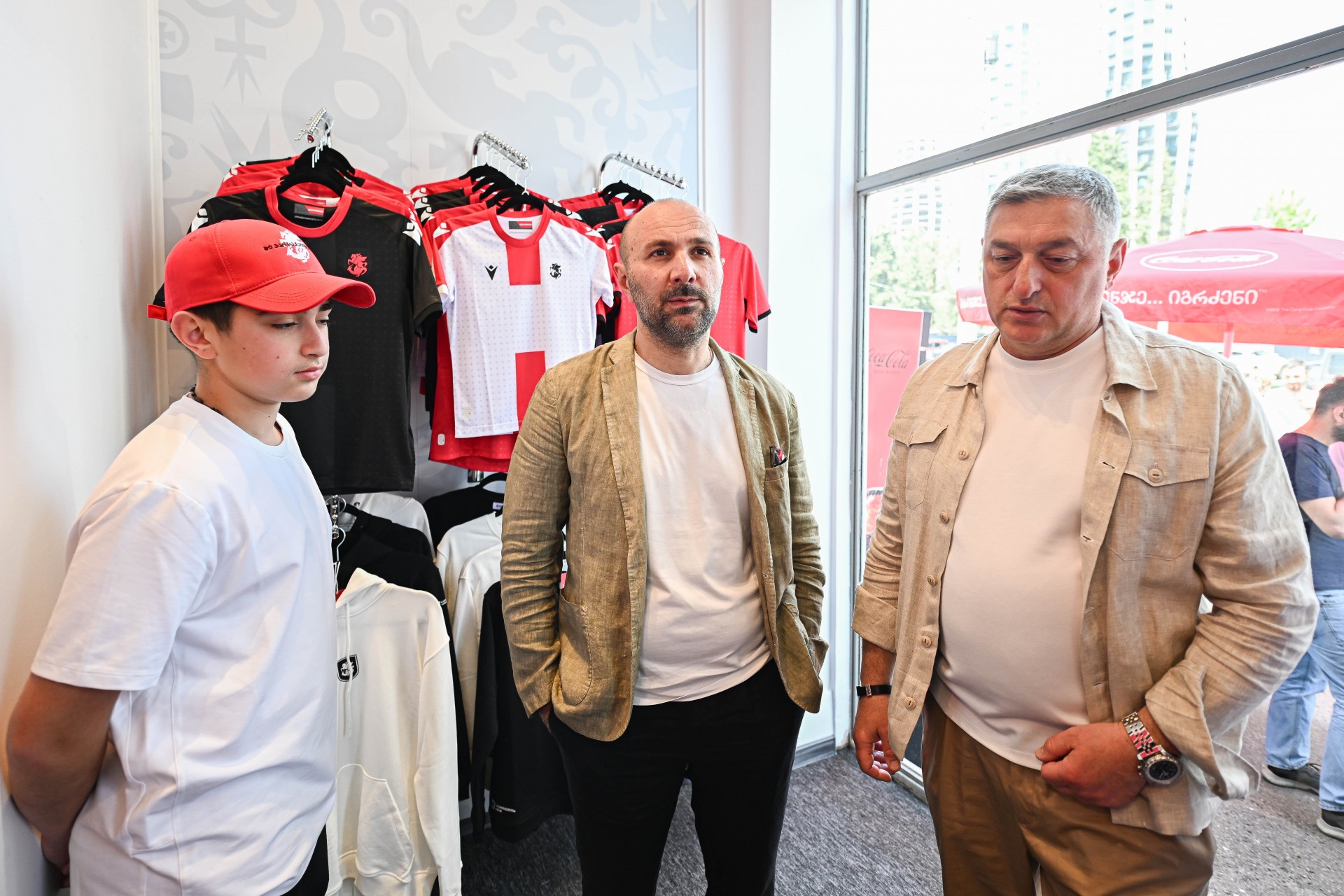 სფფ-ის ოფიციალური მაღაზია გაიხსნა - GFF - საქართველოს ფეხბურთის ფედერაცია